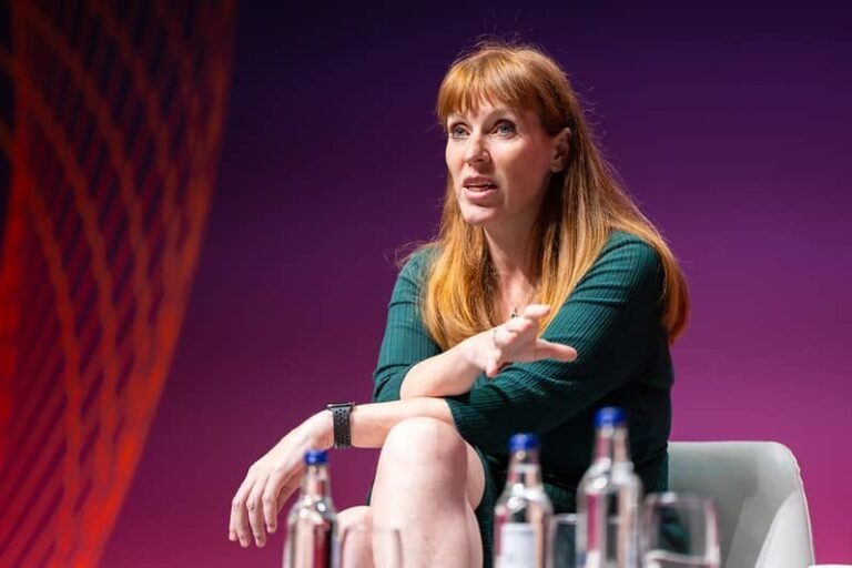 Pound Sterling Faces Massive Blow on Rayner Leadership Bid - The Pound Hub